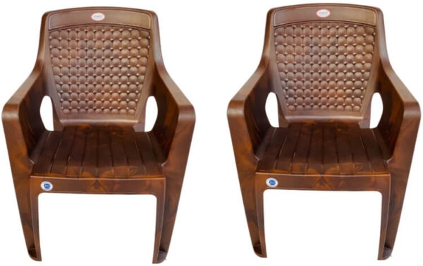 Top 10 Plastic Chair Manufacturers In India-Blossom Furnishings