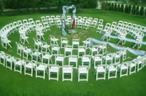 Making Your Seating Plan: How to Organize Your Wedding Chairs for ...