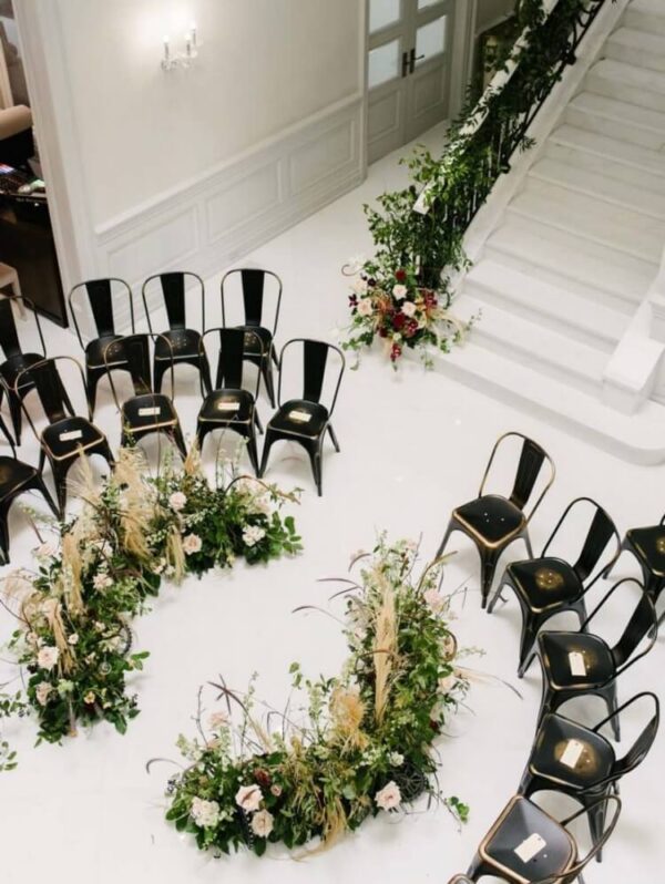 Making Your Seating Plan: How to Organize Your Wedding Chairs for ...